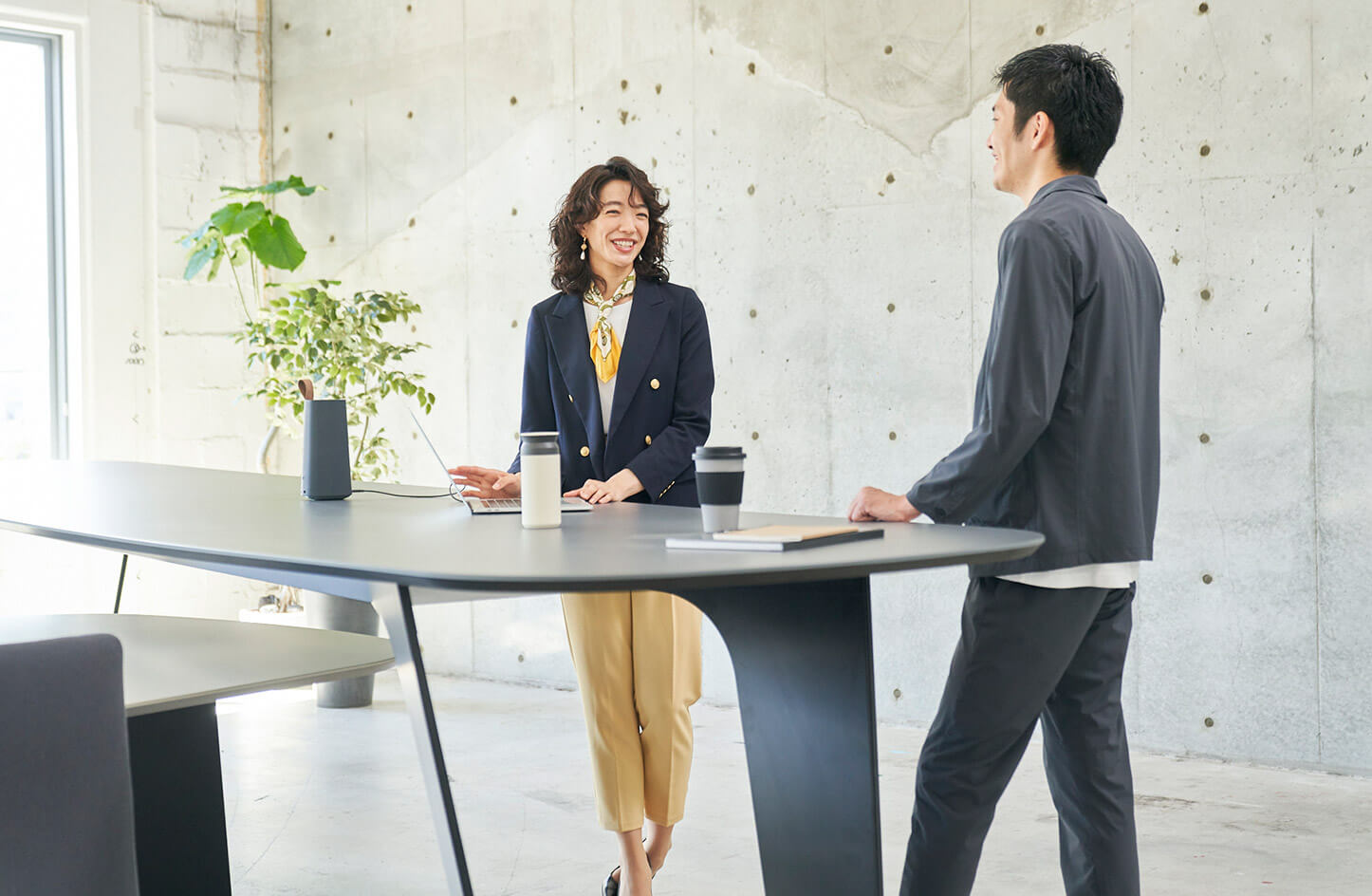 Work Carrier[ワークキャリアー]｜株式会社オカムラ